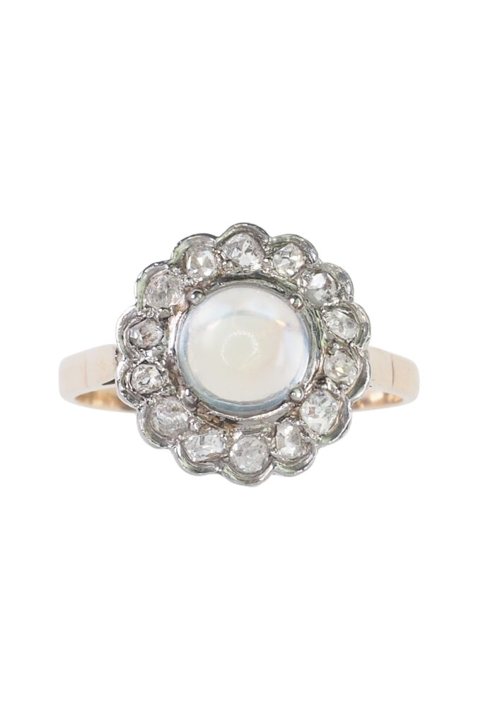 Um 1920 – Mondstein & Diamanten Art déco Verlobungsring Daisy ...